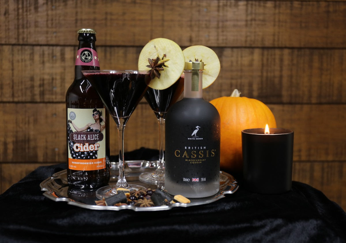 Halloween Cocktail: Black Witch – Celtic Marches